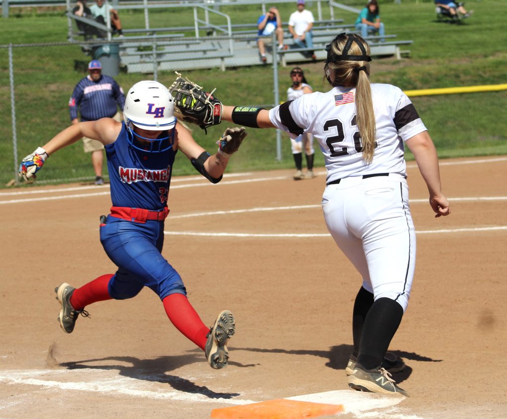 Dramatic finish: Lady Colonials rally in 7th for 4-3 victory over LH ...